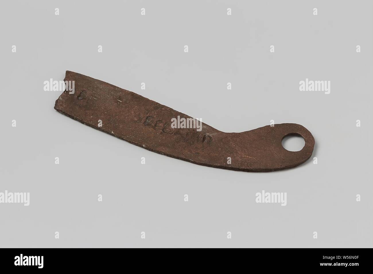 Screw plate of a musket from the wreck of the East Indies' t Vliegend ...