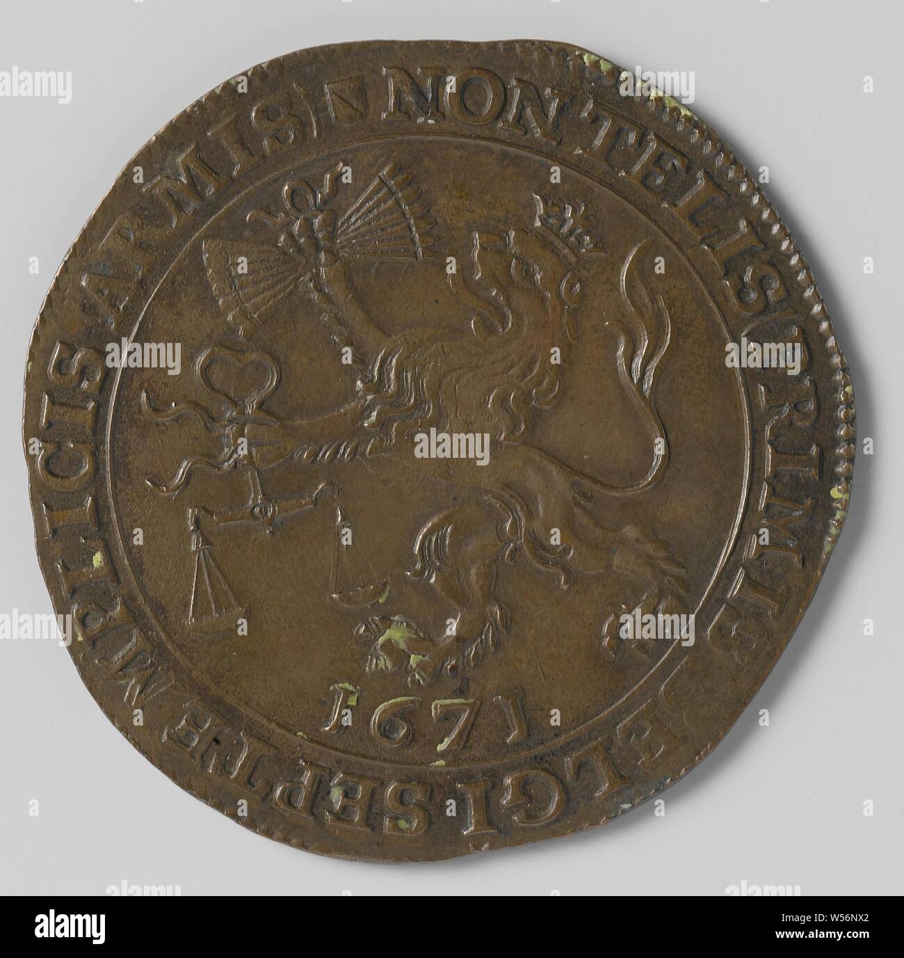 Longing for Peace through the Netherlands, 1671, Copper coin on lid of ...