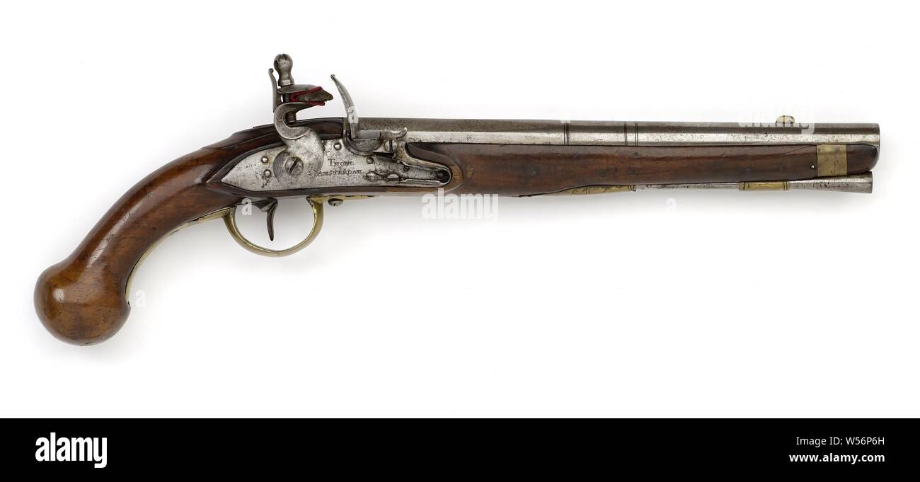 Flint Belt Gun, This belt gun is probably a unique specimen: few small ...