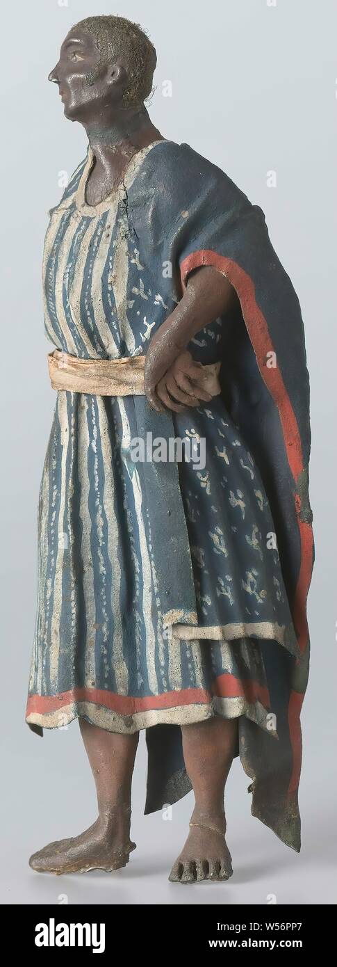 Figure with shawl hi-res stock photography and images - Alamy