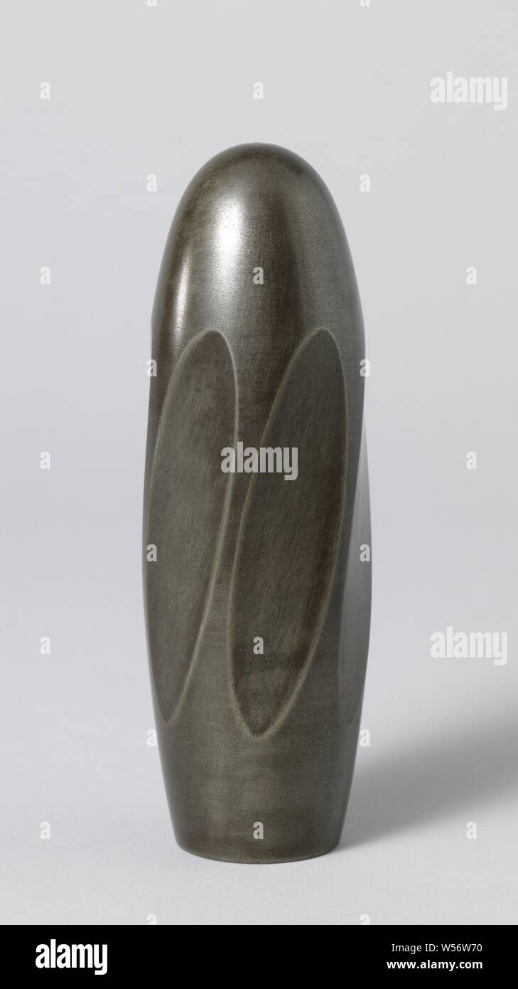 Whitworth grenade hi-res stock photography and images - Alamy
