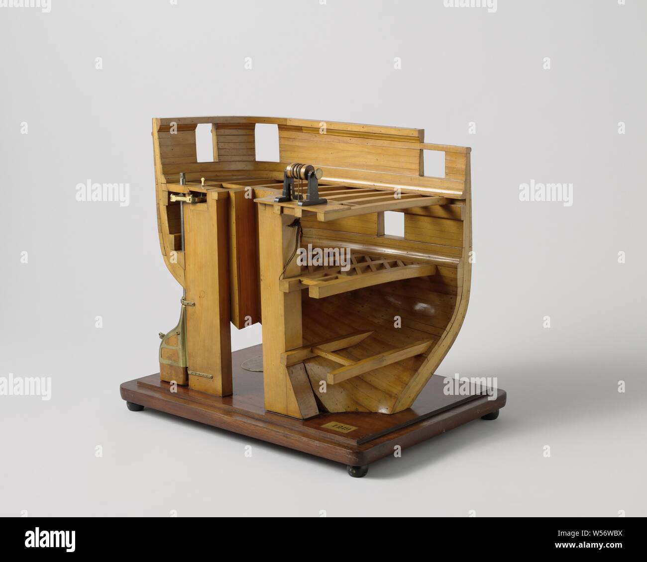 Steering wheel shaped handle hi-res stock photography and images - Alamy