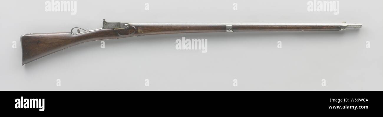 Forward firing gun hi-res stock photography and images - Alamy