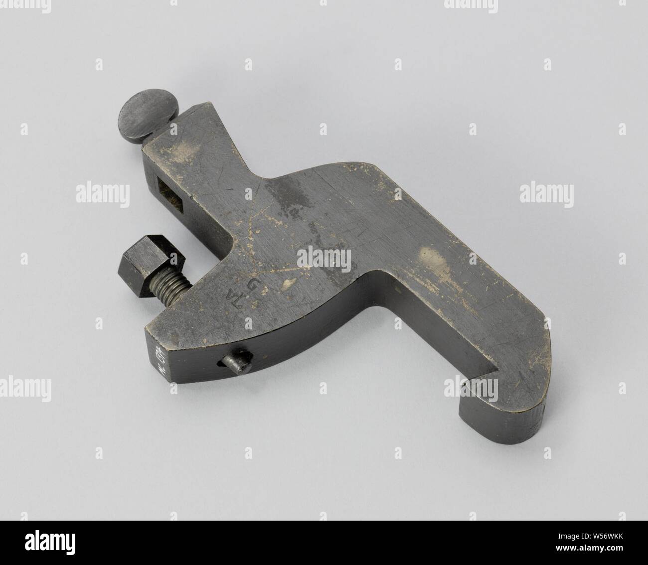 Support of a Tangent Sight. gripping the notch in the lock support and ...