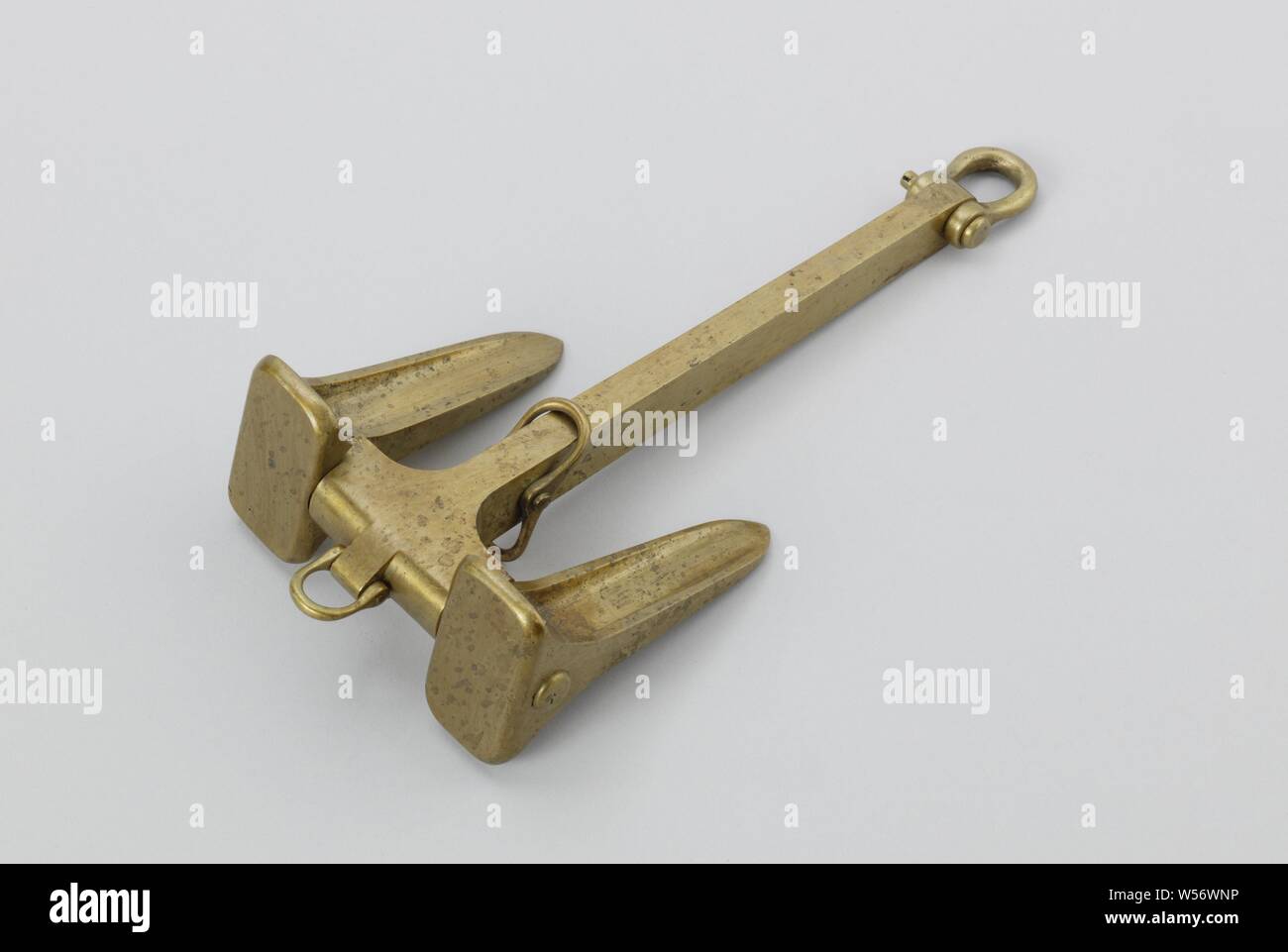 Model of an Anchor, Model of a 'flat-hand' anchor without anchor pole ...