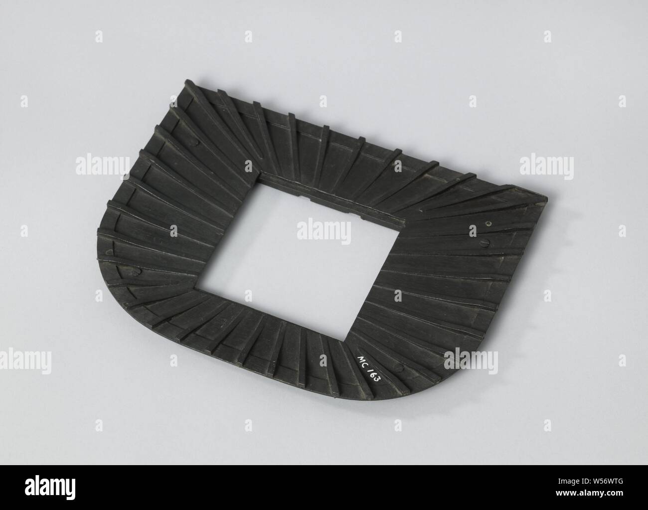 Two cross seams hi-res stock photography and images - Alamy