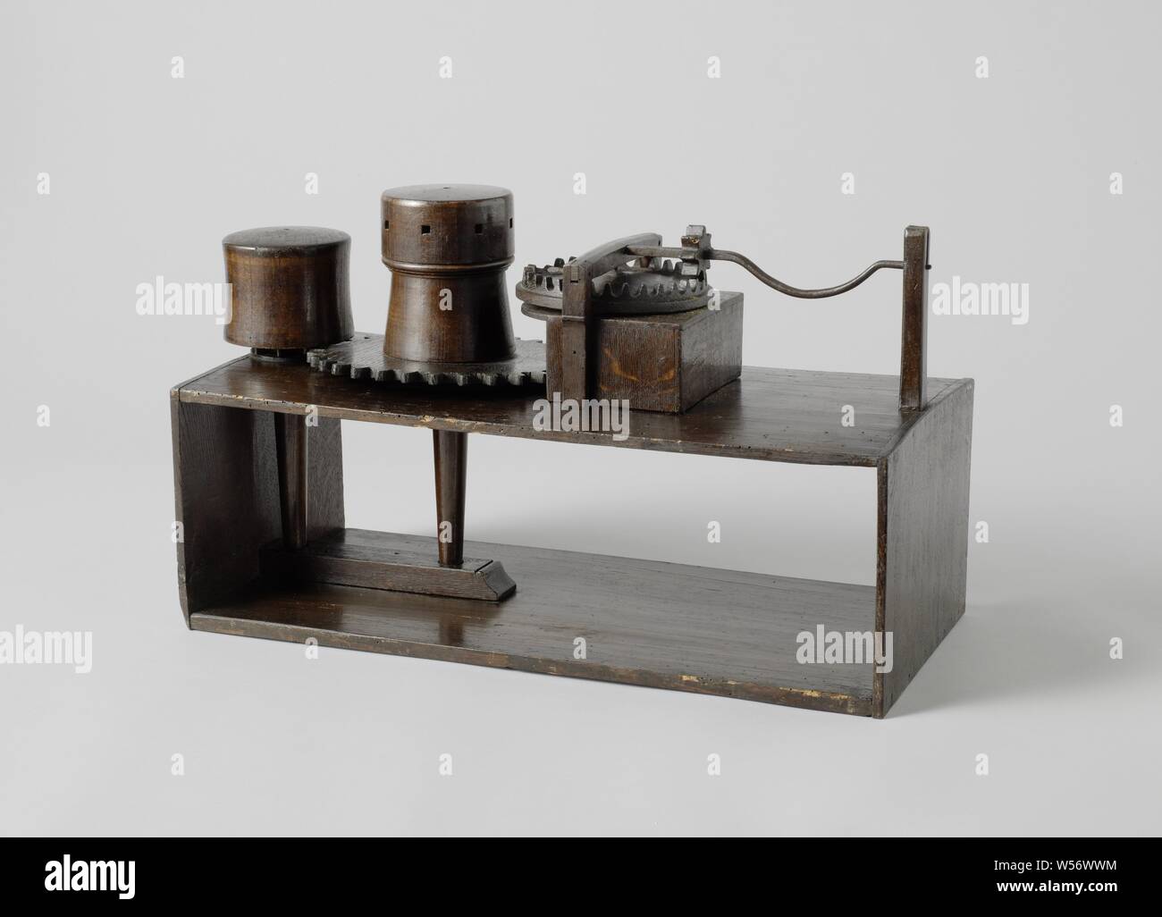 Model of a Winch, Sketch model of two capstans with wheels in a wooden ...