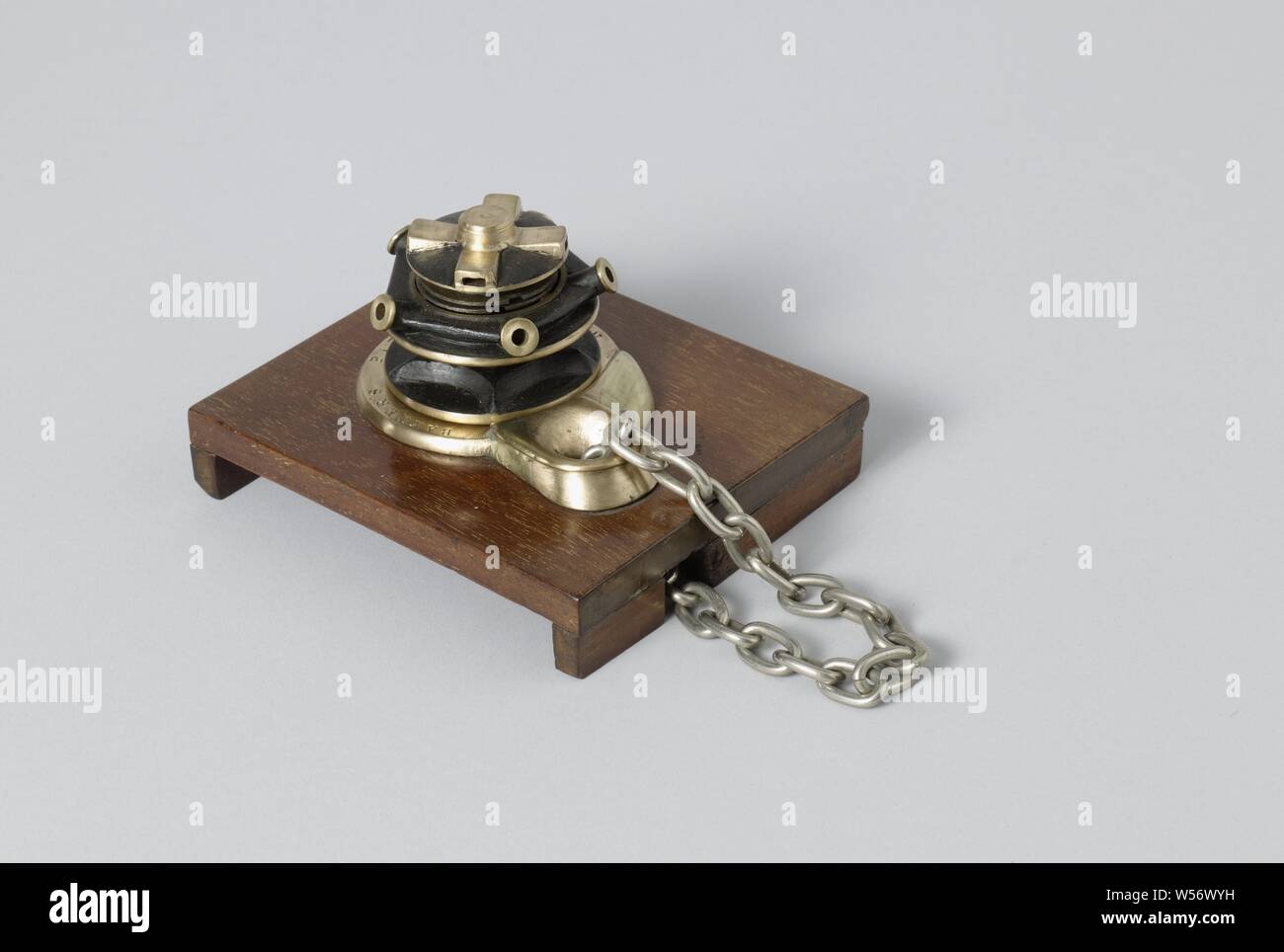 Model of a Capstan, Model of a capstan on a wooden floor board ...