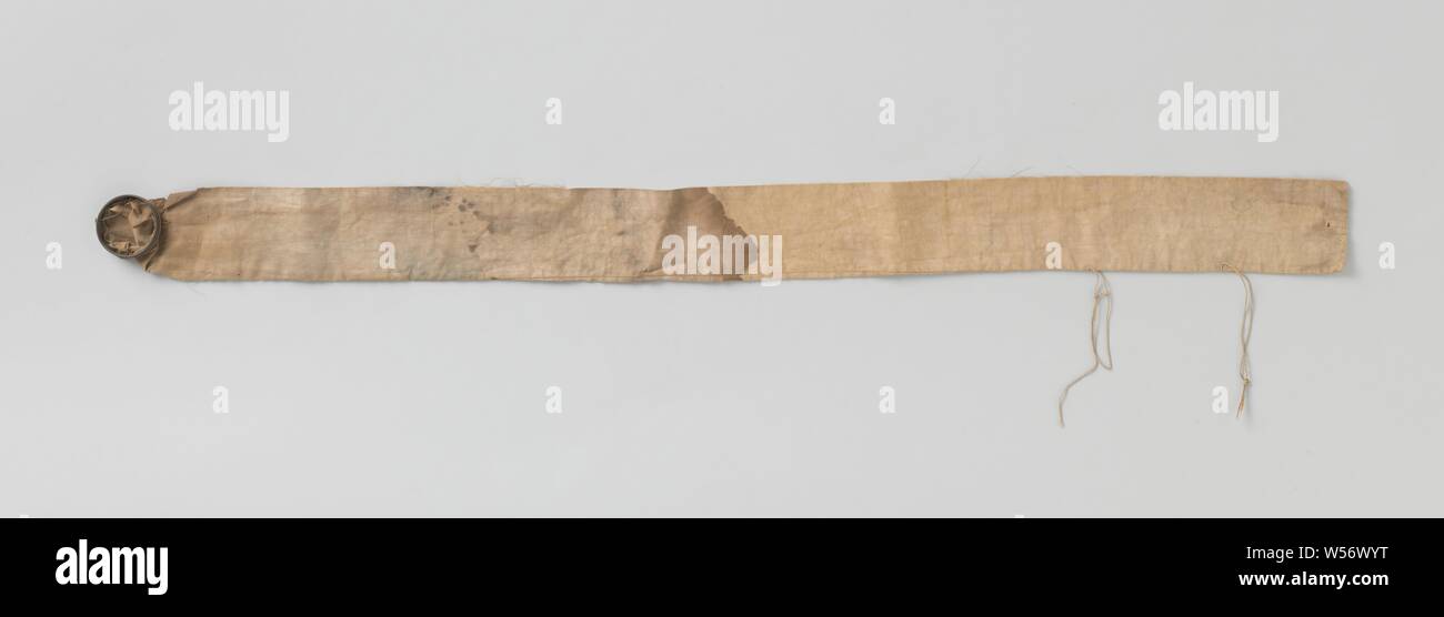 Cooling sails hi-res stock photography and images - Alamy