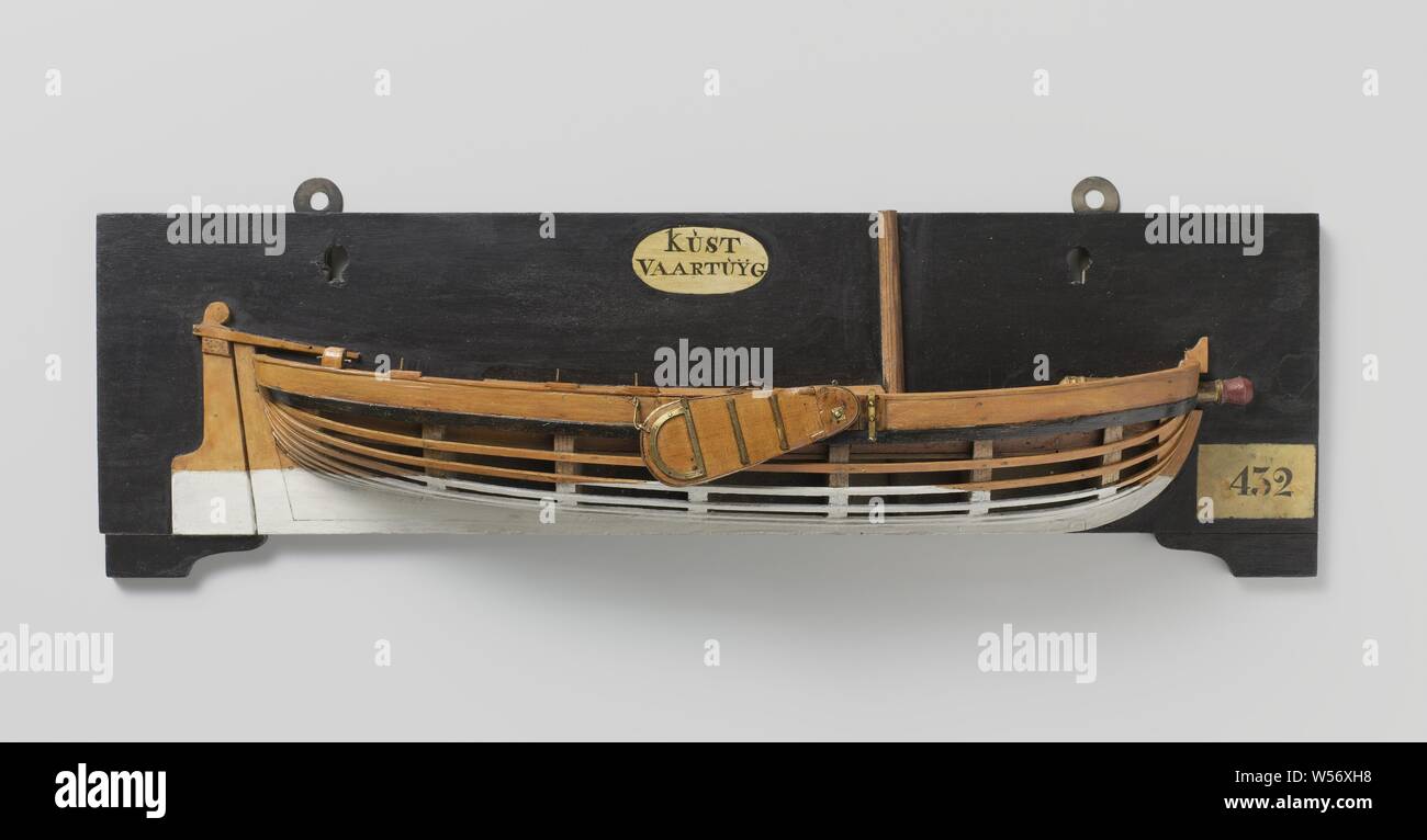 Flat bottom vessel hi-res stock photography and images - Alamy