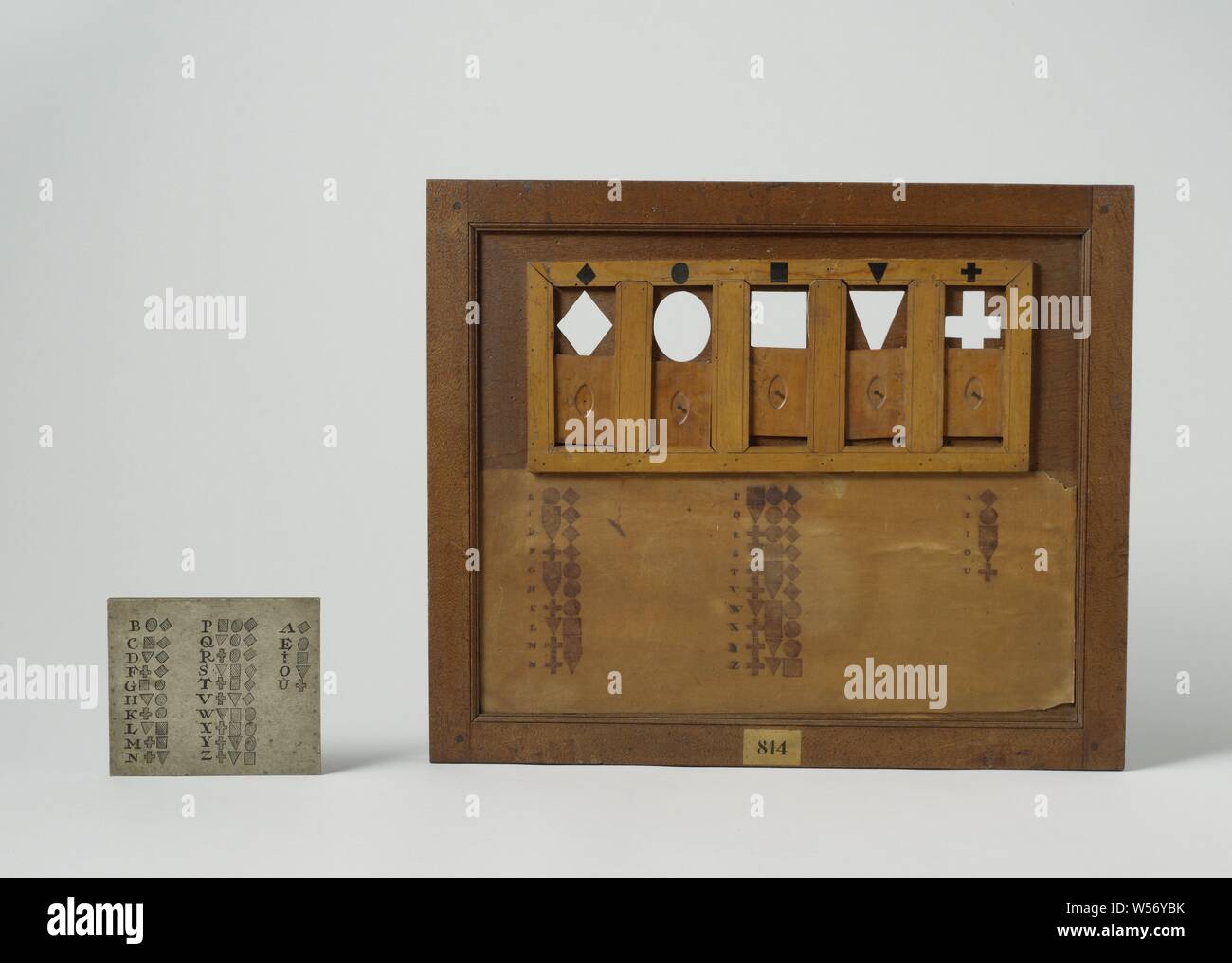 Vertically moving wooden sliders hi-res stock photography and images ...