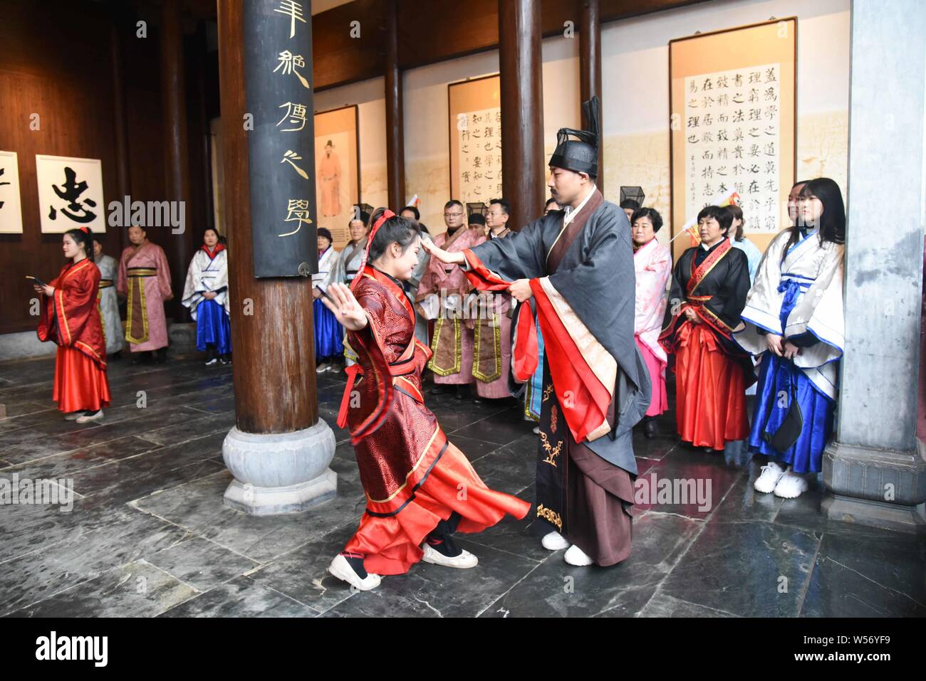 South Korean-born descendants dressed in ancient Chinese costumes ...