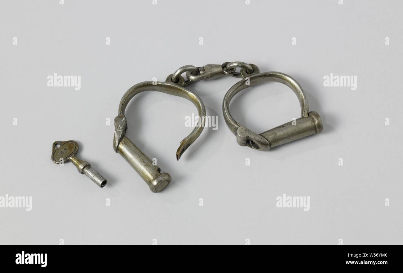 Simple lock hi-res stock photography and images - Alamy