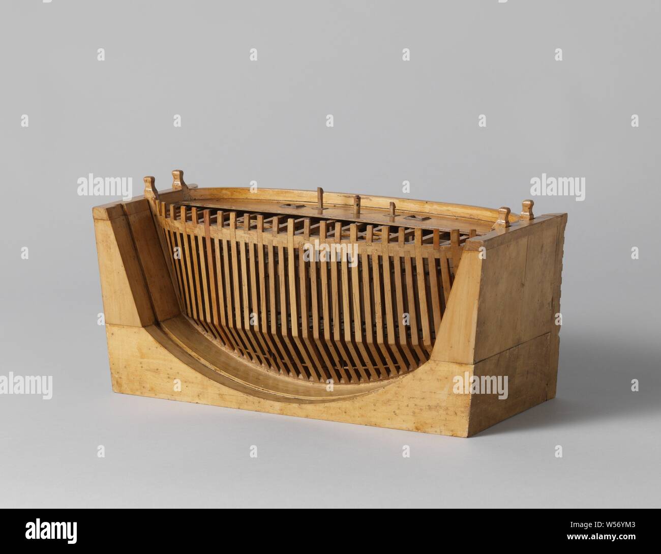 Caisson in dock hi-res stock photography and images - Alamy