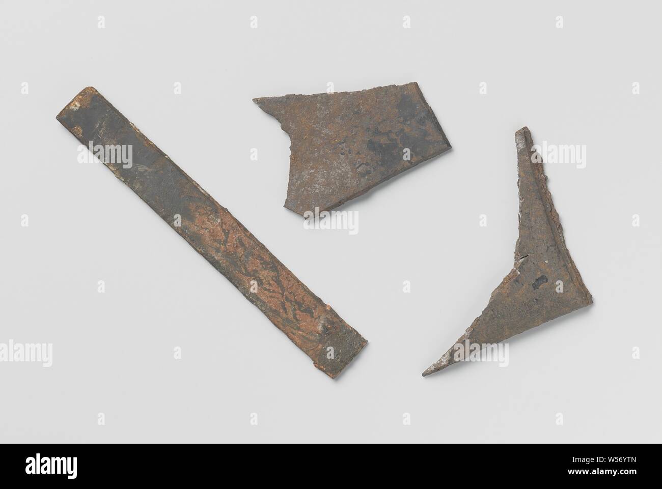 Irregular metal pieces hi-res stock photography and images - Alamy