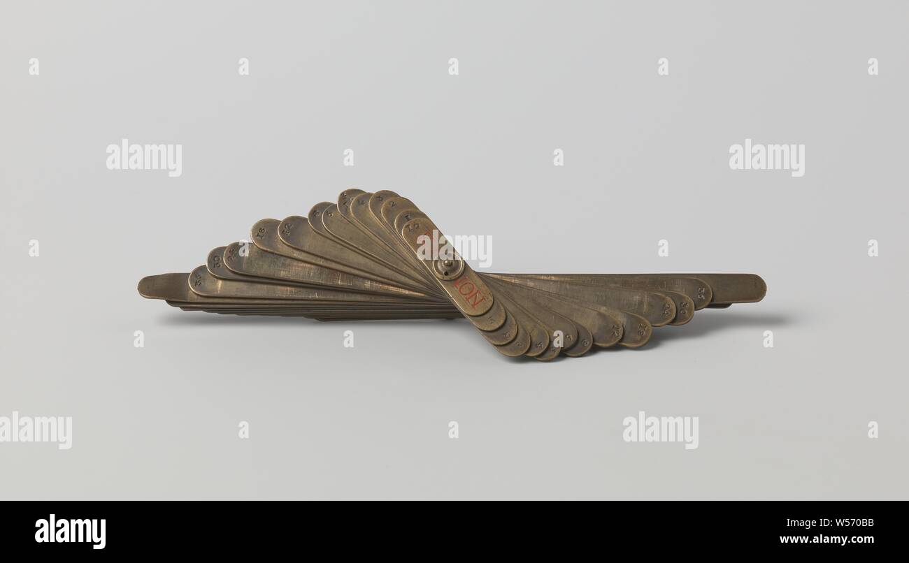 4 5 caliber hi-res stock photography and images - Alamy