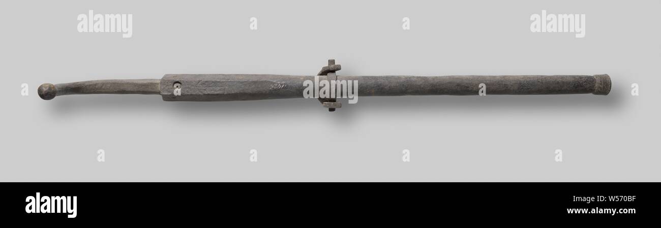 Marks rounds hi-res stock photography and images - Alamy