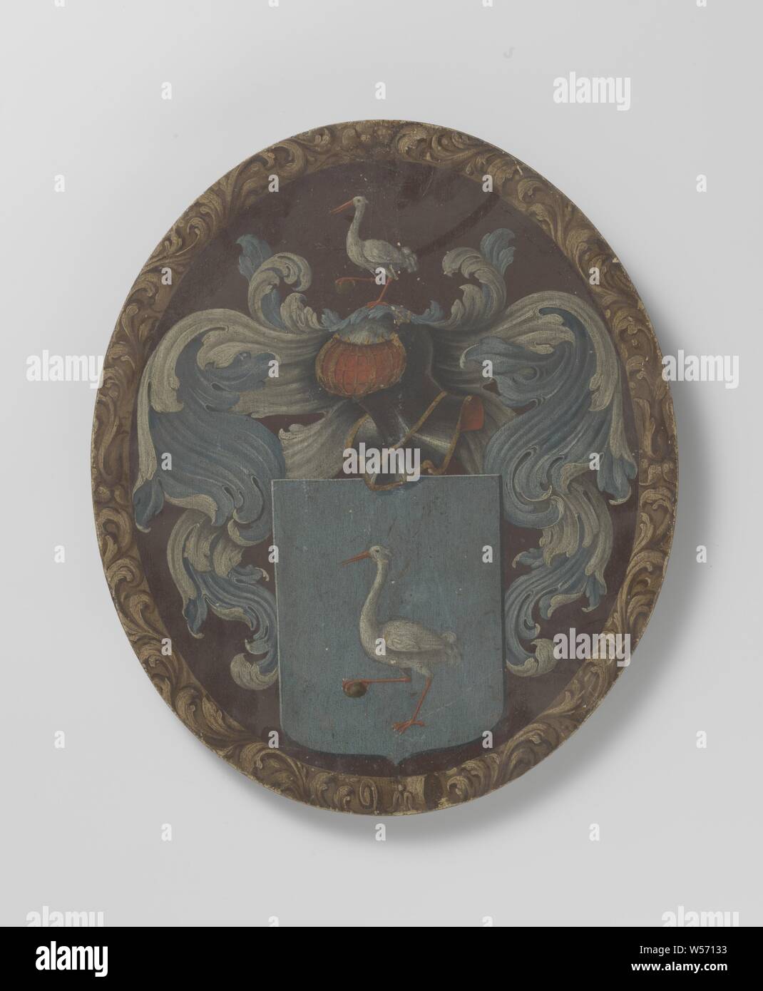 Oval wooden weaponboard hi-res stock photography and images - Alamy