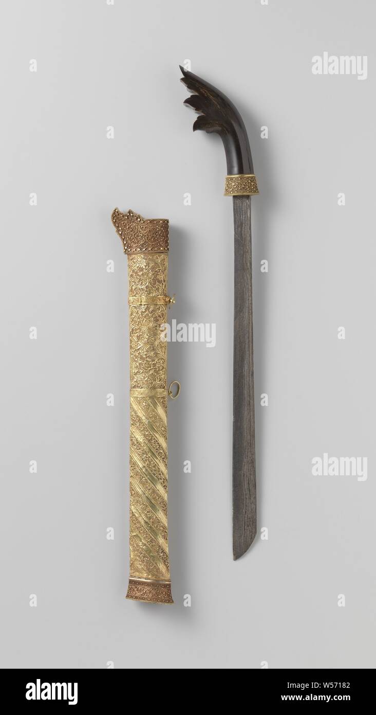 Mount east dagger hi-res stock photography and images - Alamy