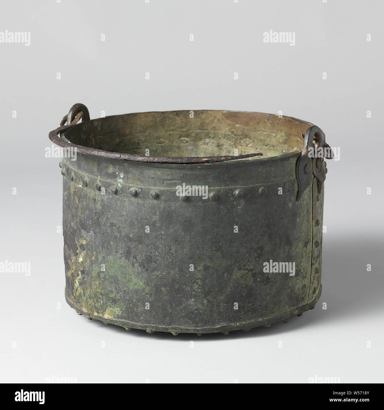 Broken kettle hi-res stock photography and images - Alamy