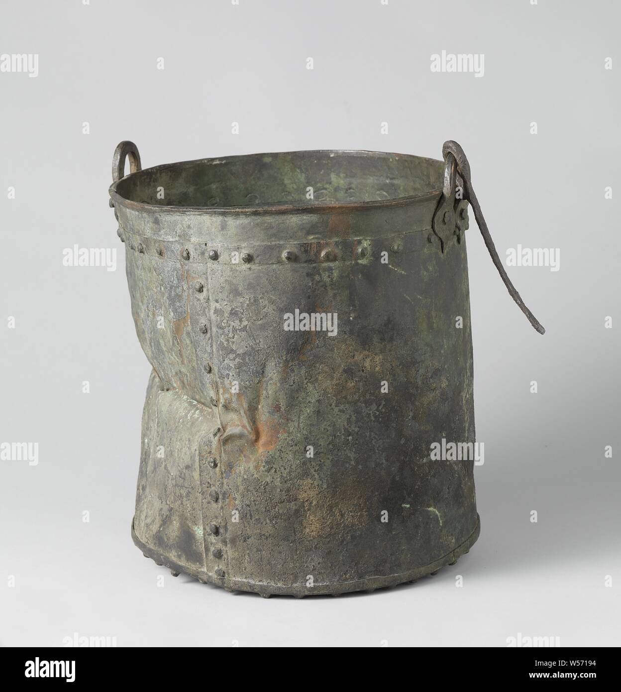 Broken kettle hi-res stock photography and images - Alamy