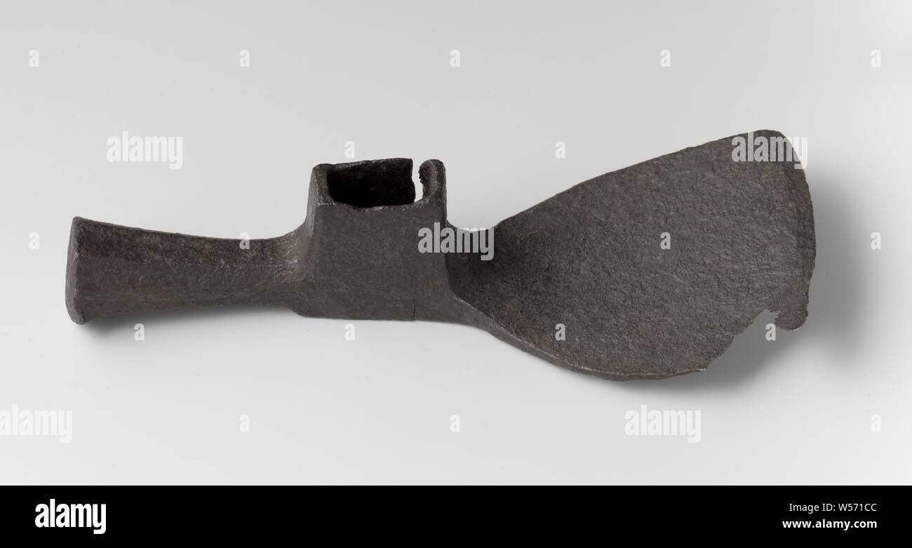 Hammer shaped octagonal long head hi-res stock photography and images ...