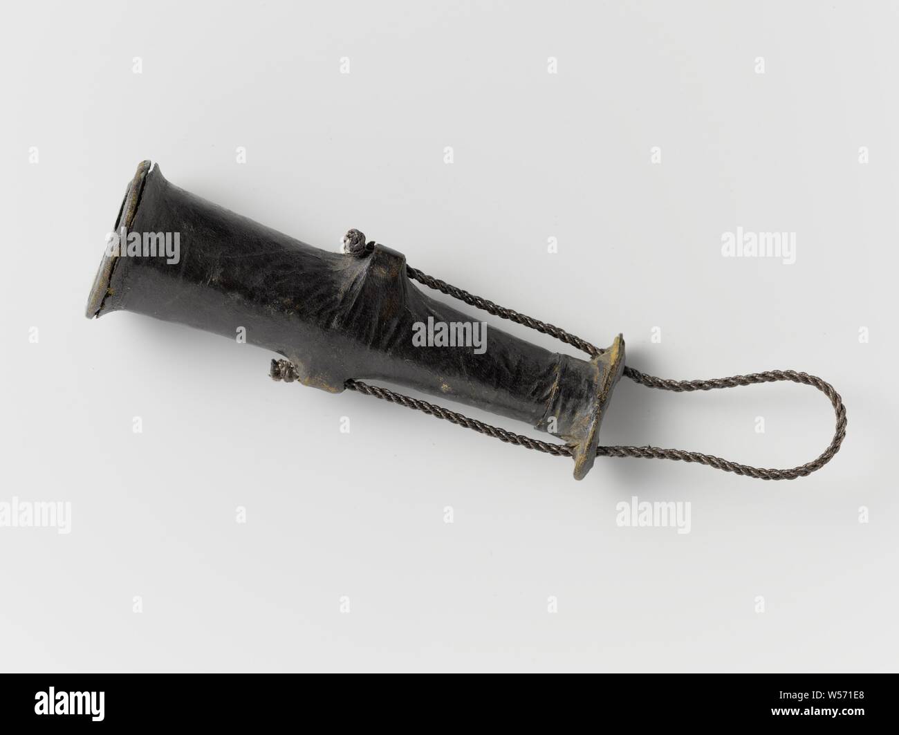 Musket size complete hi-res stock photography and images - Alamy