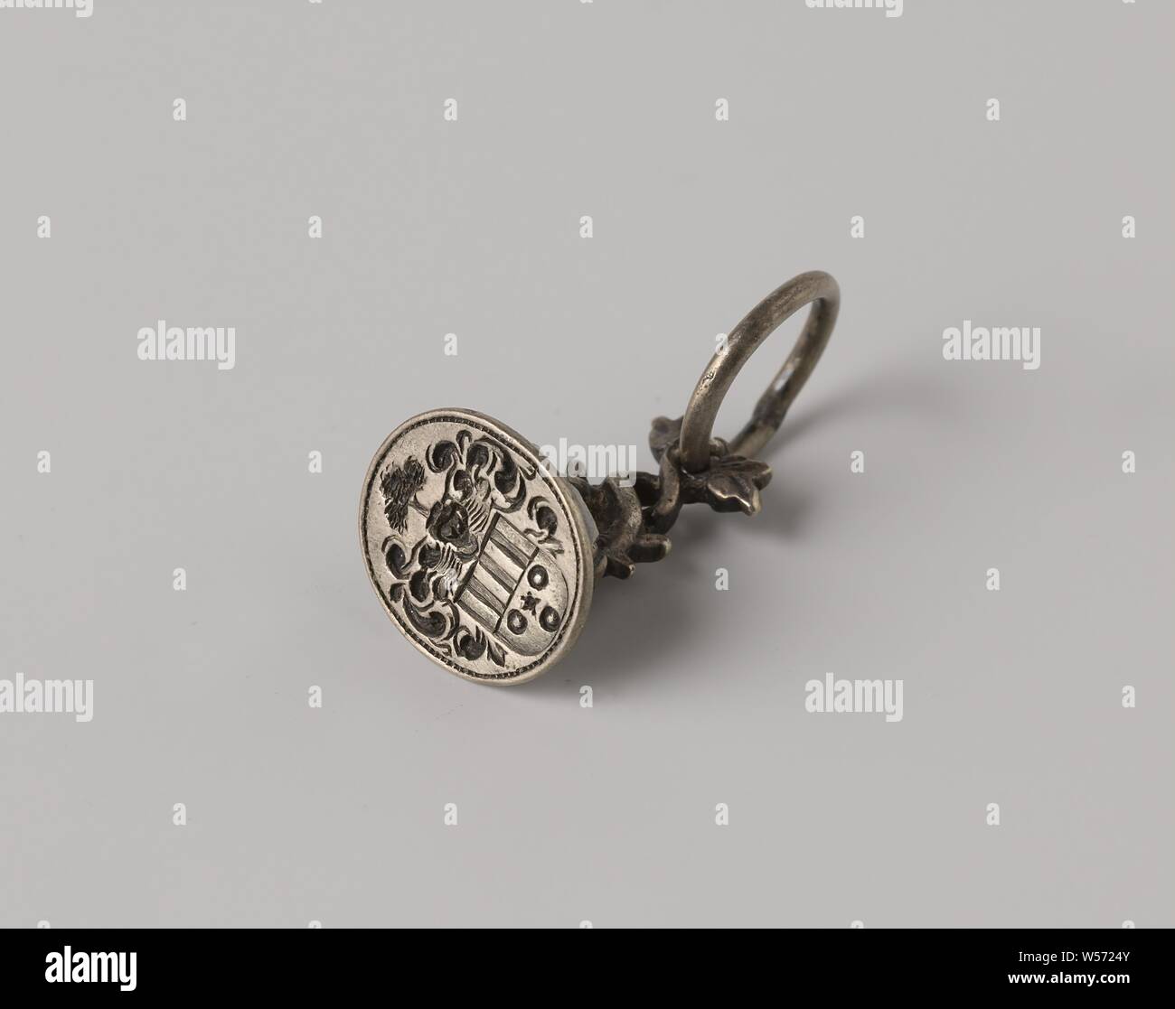 Seal rings hi-res stock photography and images - Alamy