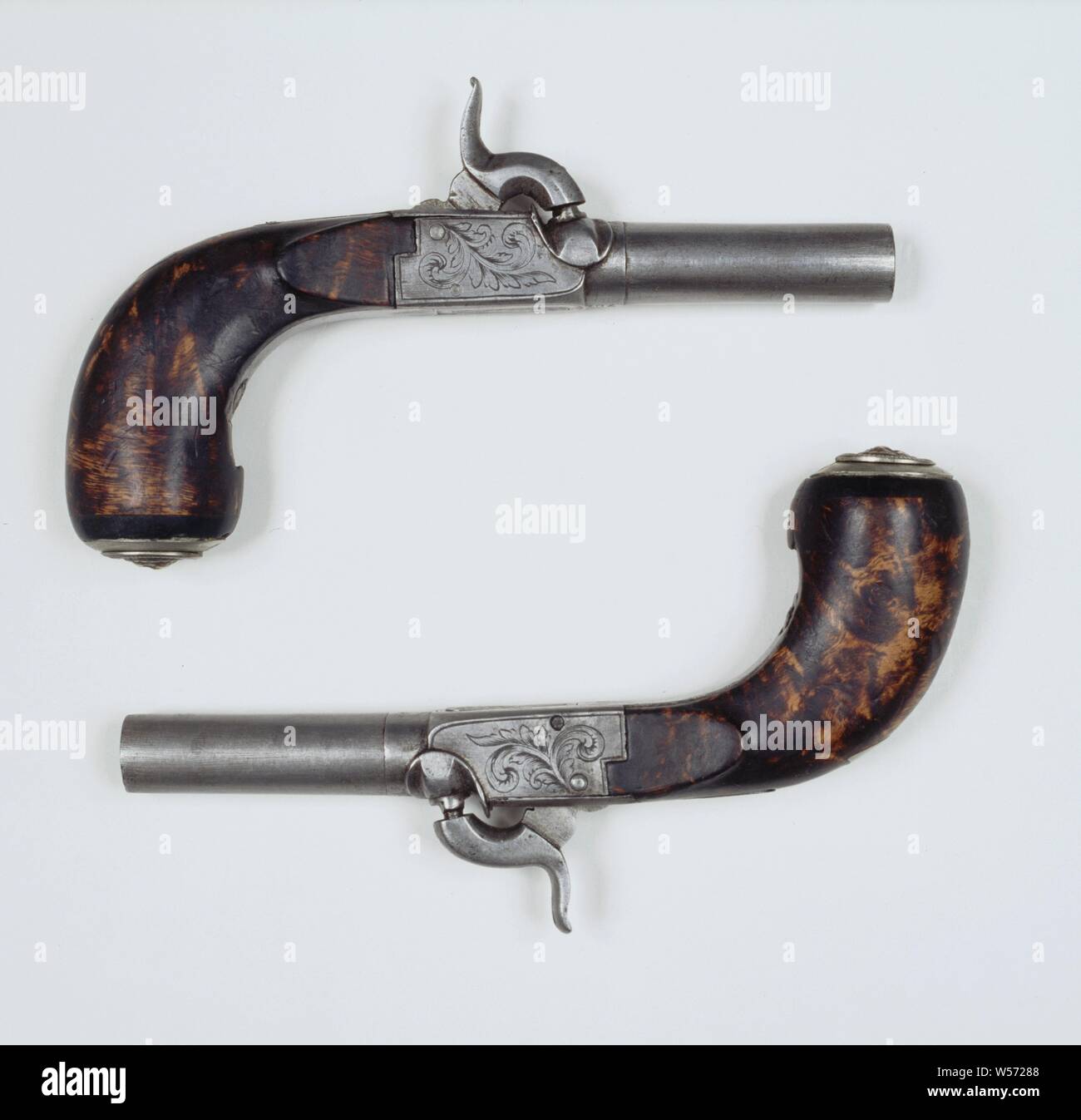 Percussion lock gun hi-res stock photography and images - Alamy