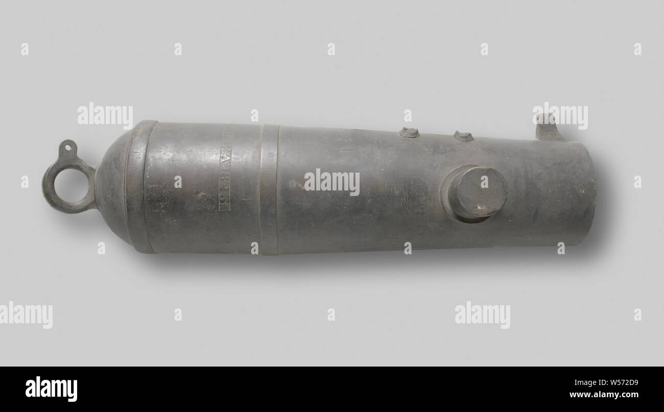 L shaped sundial hi-res stock photography and images - Alamy