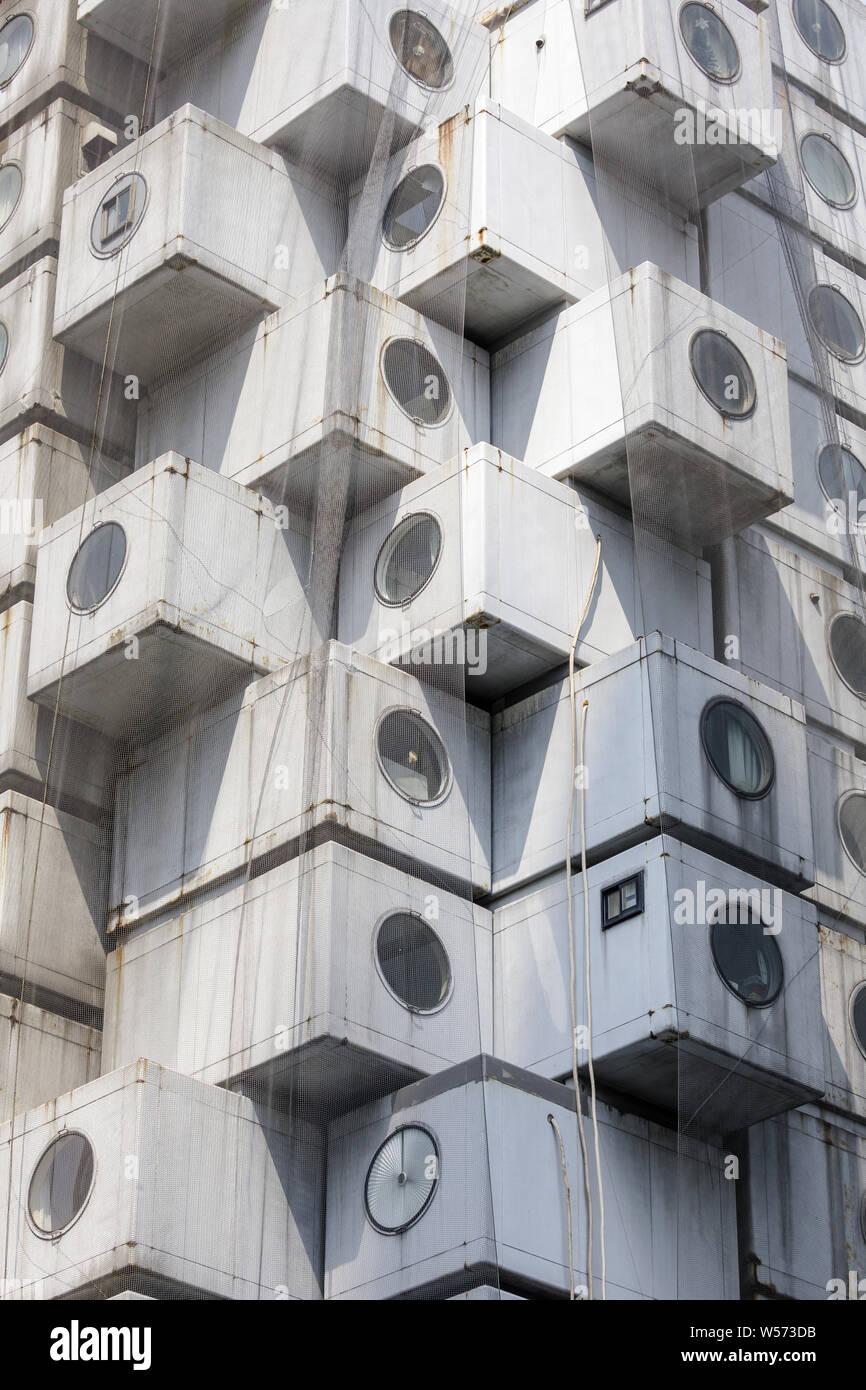 The Nakagin Capsule Tower in Shimbashi, Tokyo, Japan Stock Photo - Alamy
