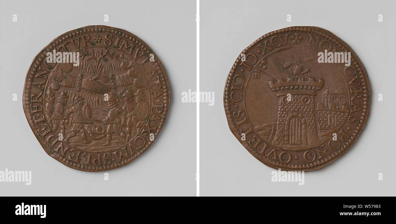 Two fighting armies hi-res stock photography and images - Alamy