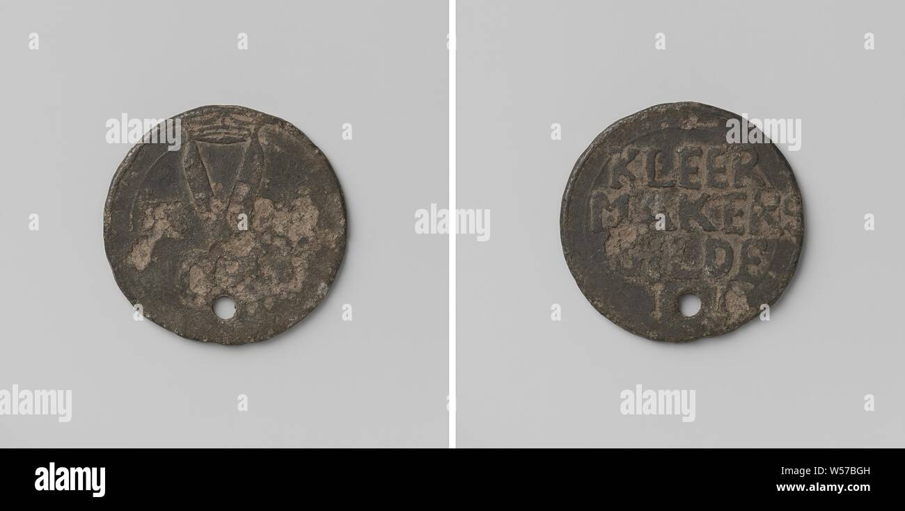 Tailors hole hi-res stock photography and images - Alamy