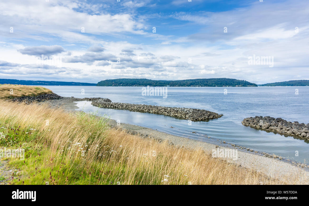 A view of the Puget Sound area from Dune Peninsula Park in Tacoma ...