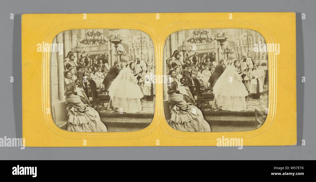 Altar scene in church hi-res stock photography and images - Alamy