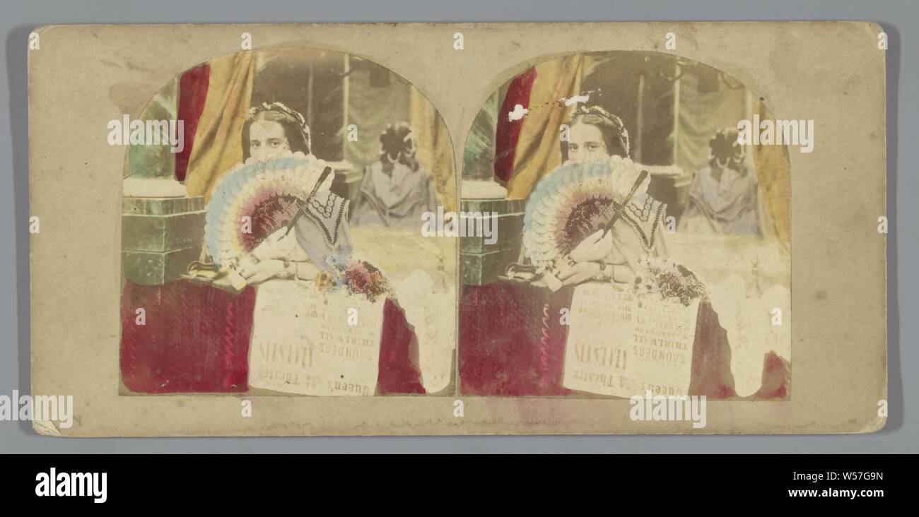 Opera box hi-res stock photography and images - Alamy