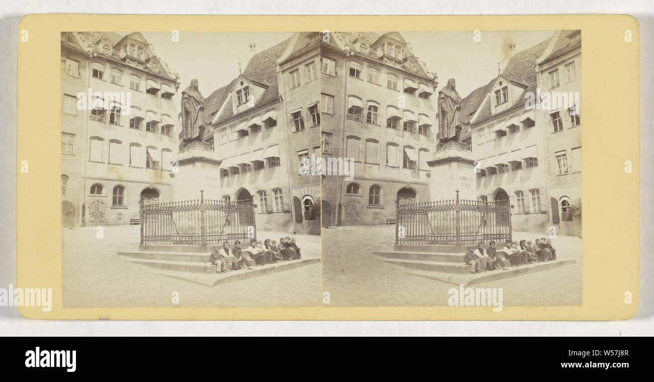 Albrecht durers standbild hi-res stock photography and images - Alamy