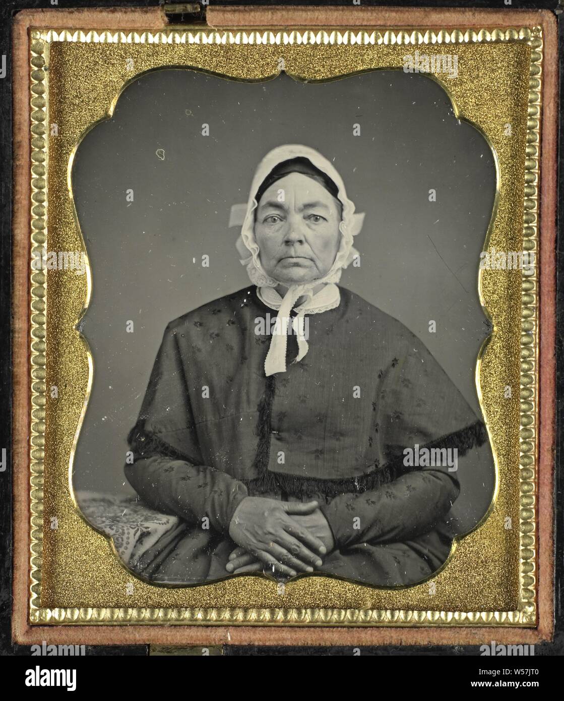 H 97 mm w 56 mm hi-res stock photography and images - Alamy