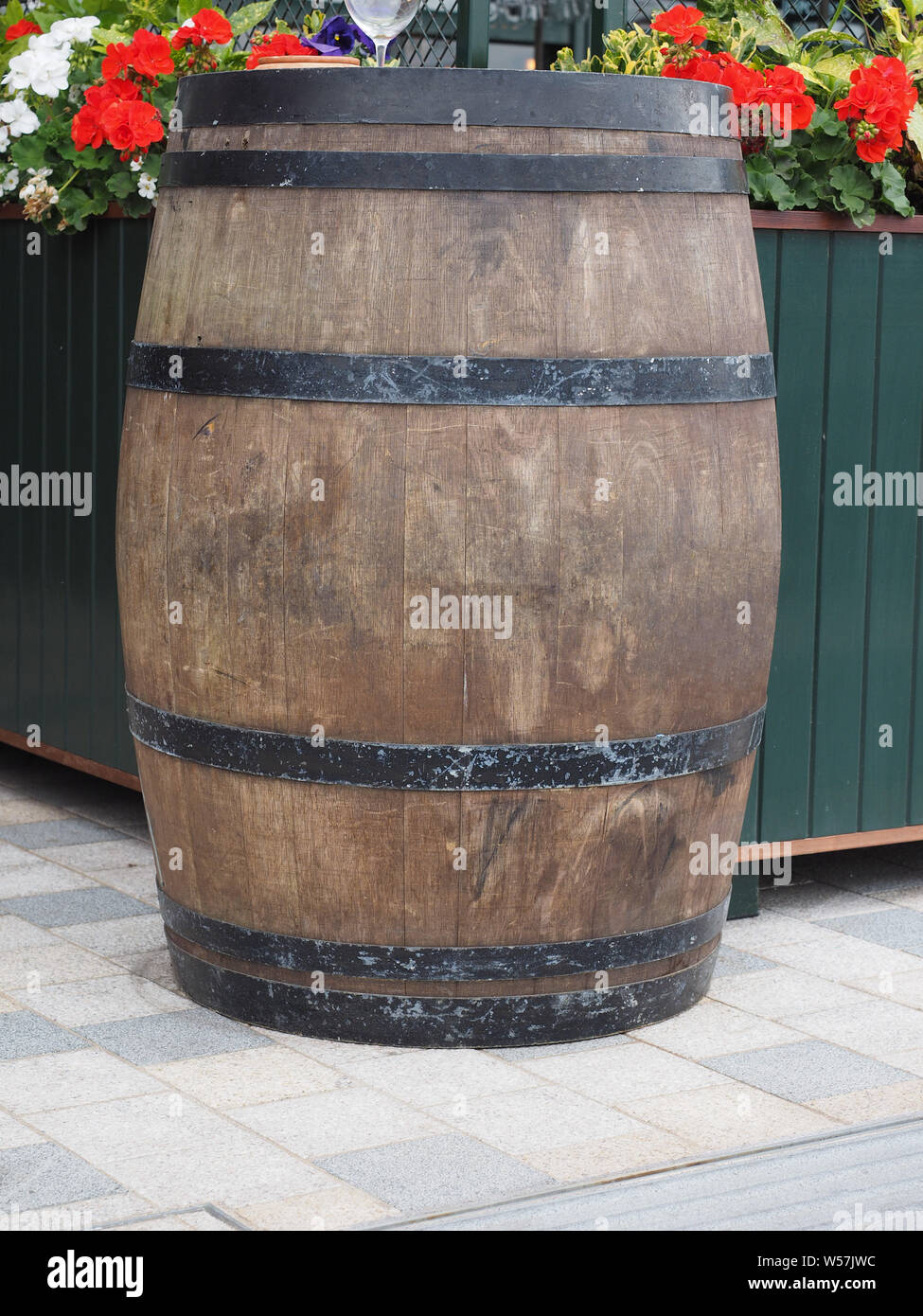 wooden barrel aka cask or keg for wine Stock Photo - Alamy