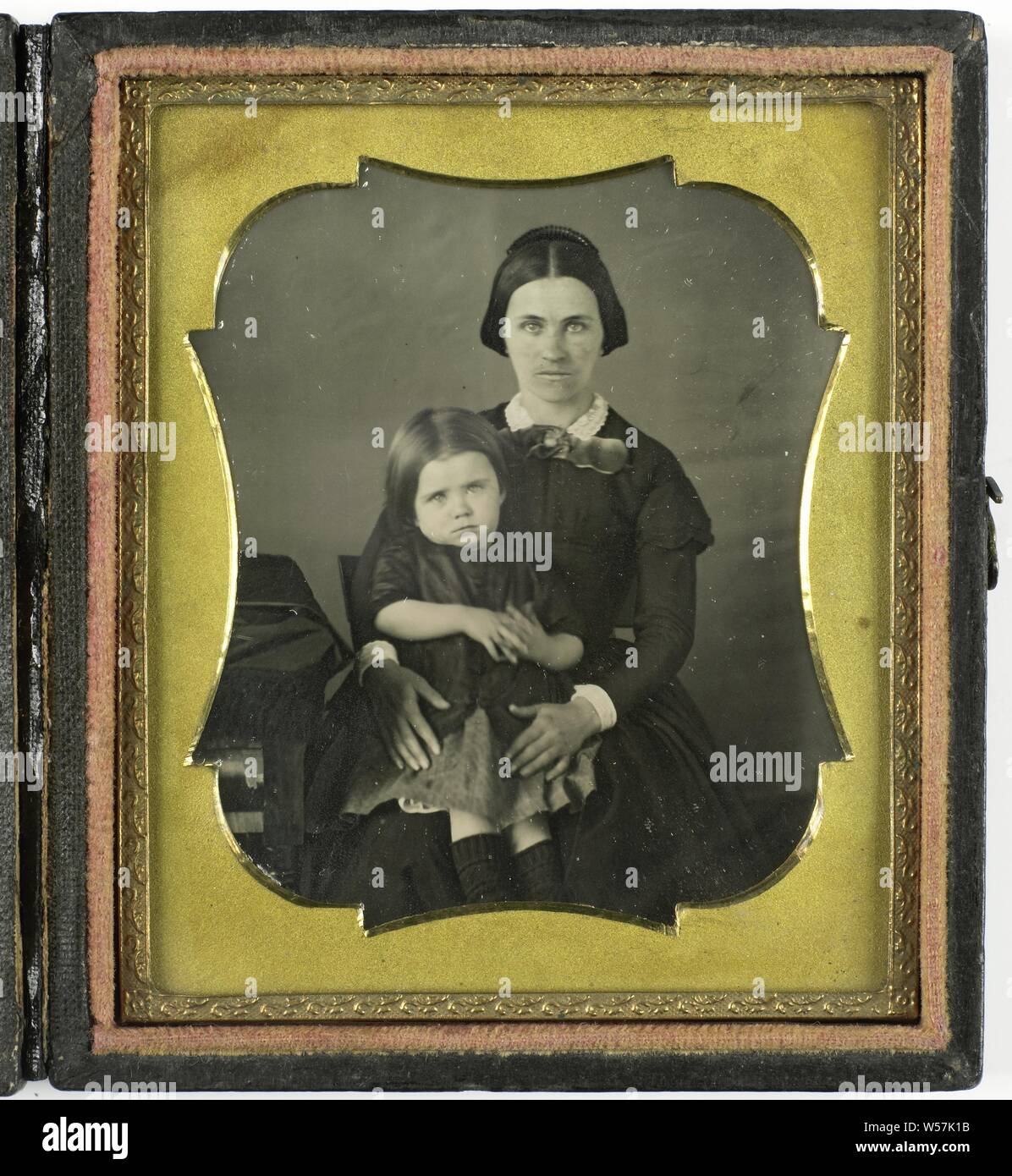 Portrait of an unknown mother and daughter, mother and baby or young ...