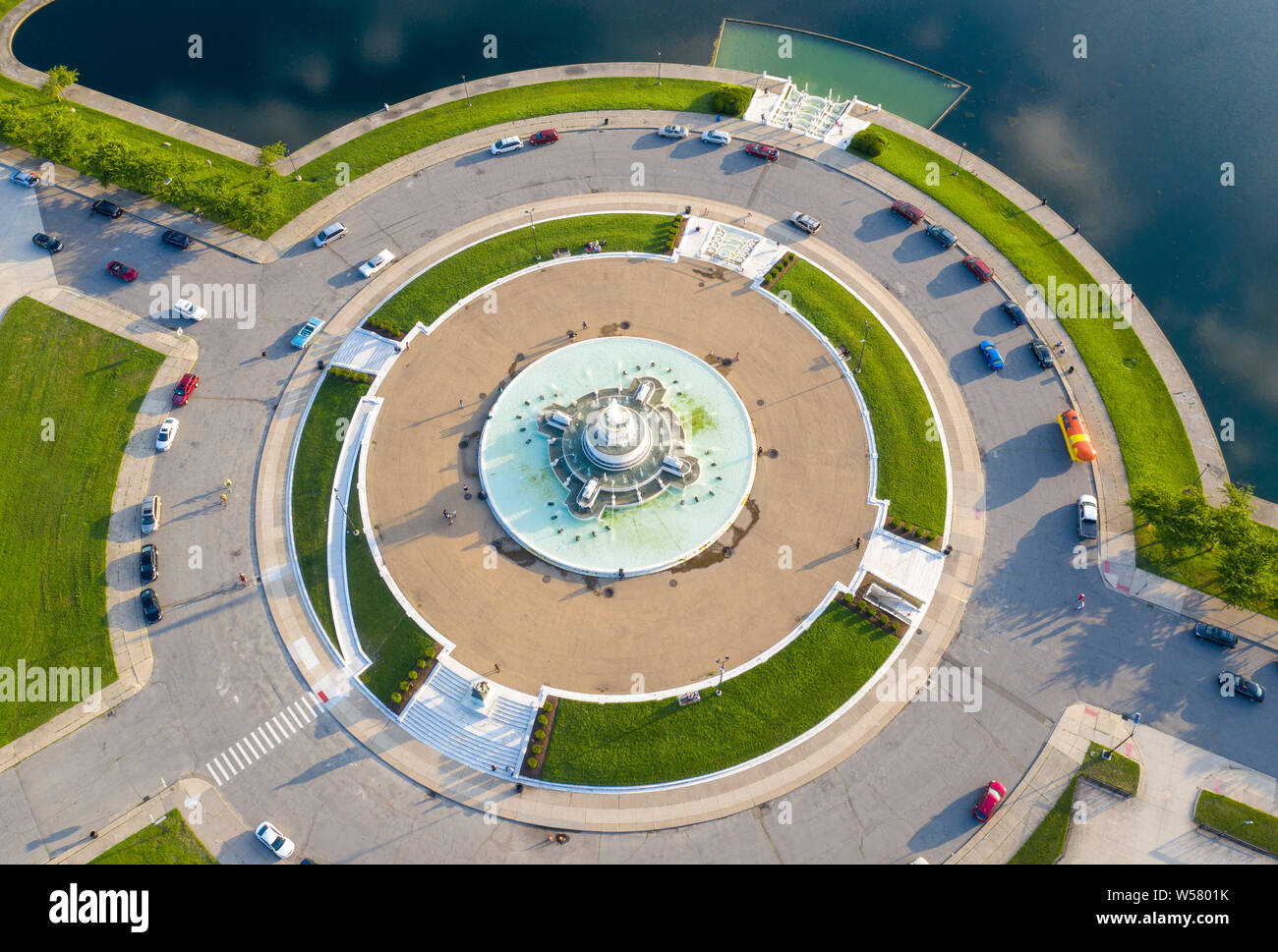 Detroit, Michigan - The James Scott Memorial Fountain on Belle Isle ...