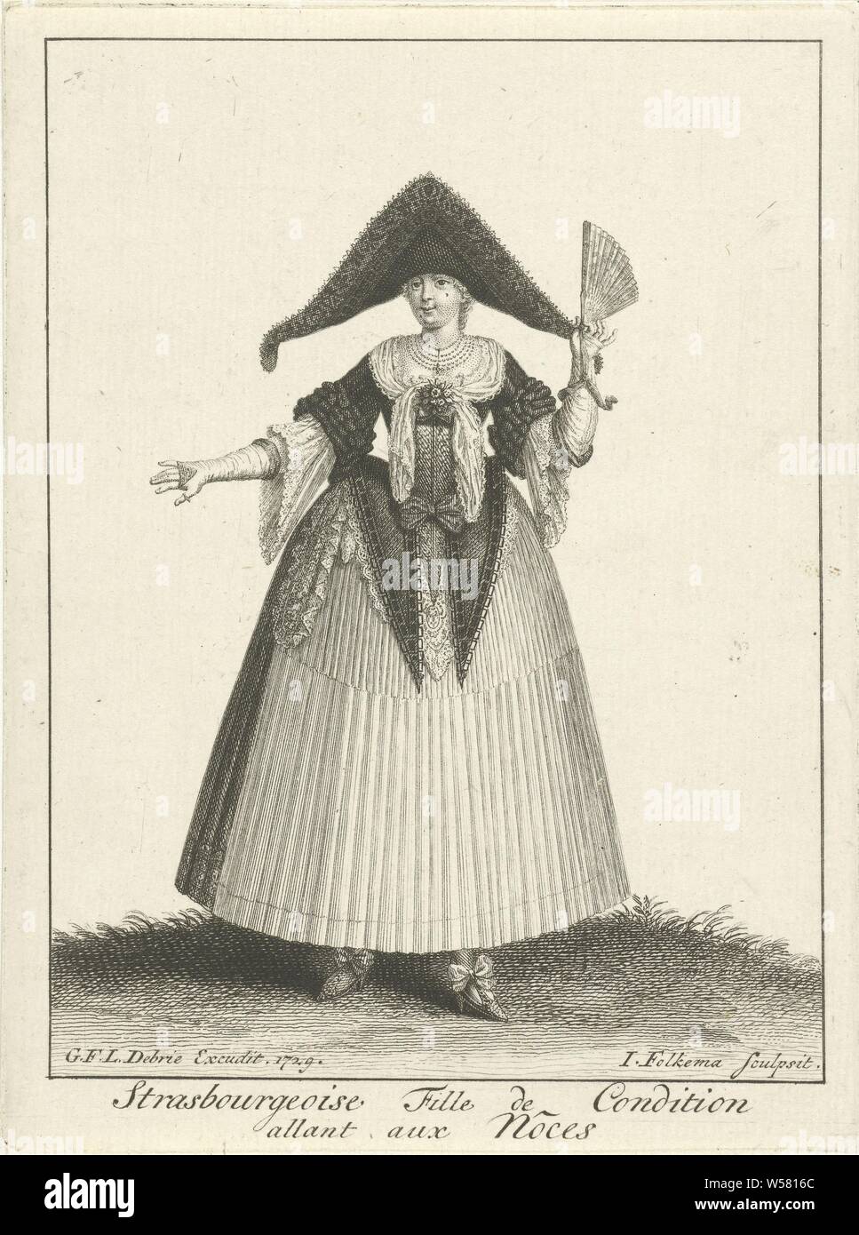 Strasbourg costume hi-res stock photography and images - Alamy