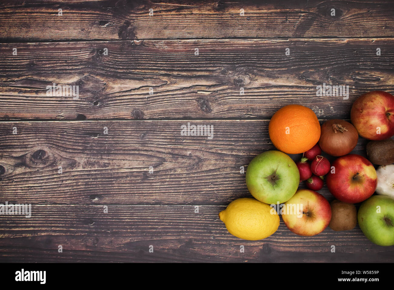 Group of fresh fruits hi-res stock photography and images - Alamy