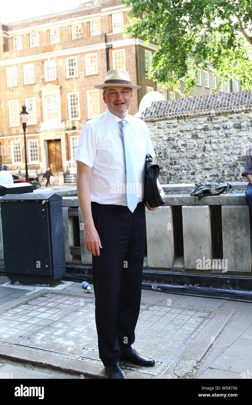 Tall mps hi-res stock photography and images - Alamy