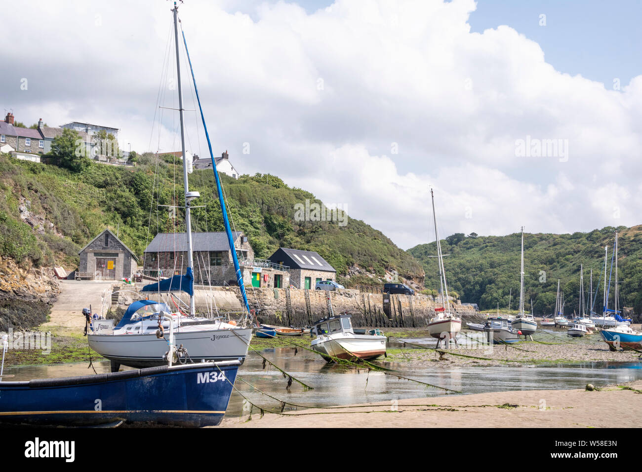Estuary mouth tidal estuary hi-res stock photography and images - Alamy
