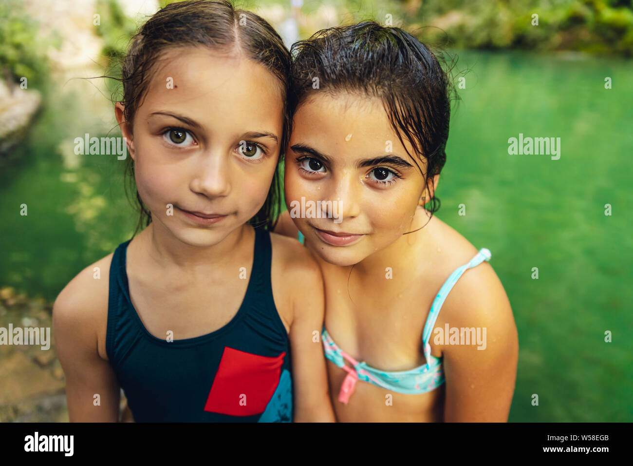 Portrait Friends Schoolgirls High Resolution Stock Photography and Images - Alamy