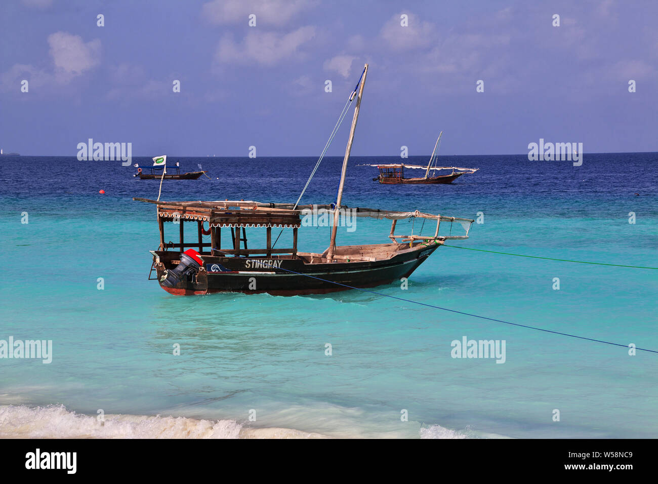Boat in Indian ocean of Zanzibar, Tanzania Stock Photo - Alamy
