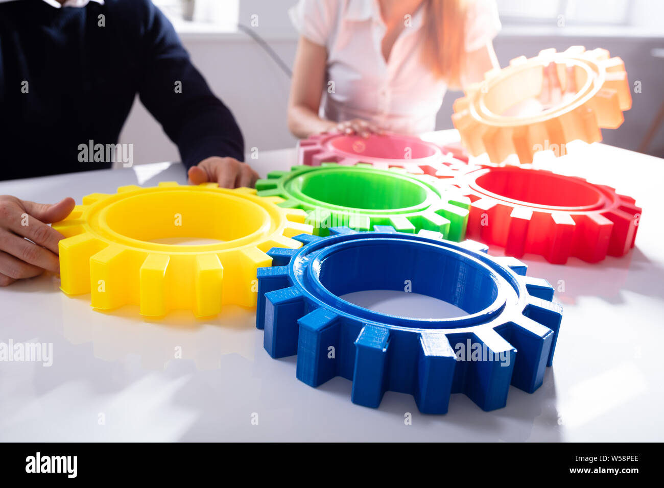 People business teamwork gears collaboration hi-res stock photography ...