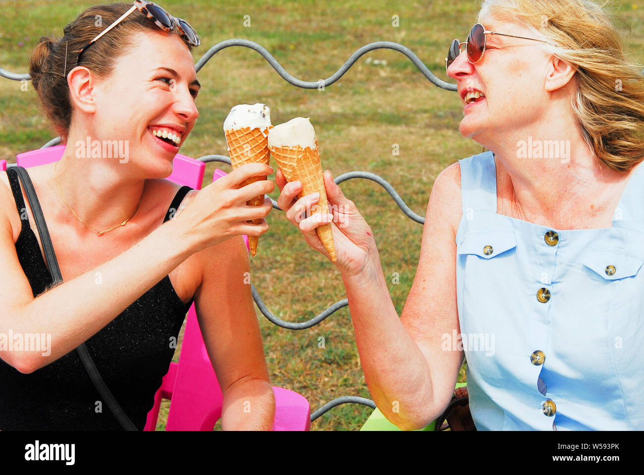 Stuart young ice cream hi-res stock photography and images - Alamy