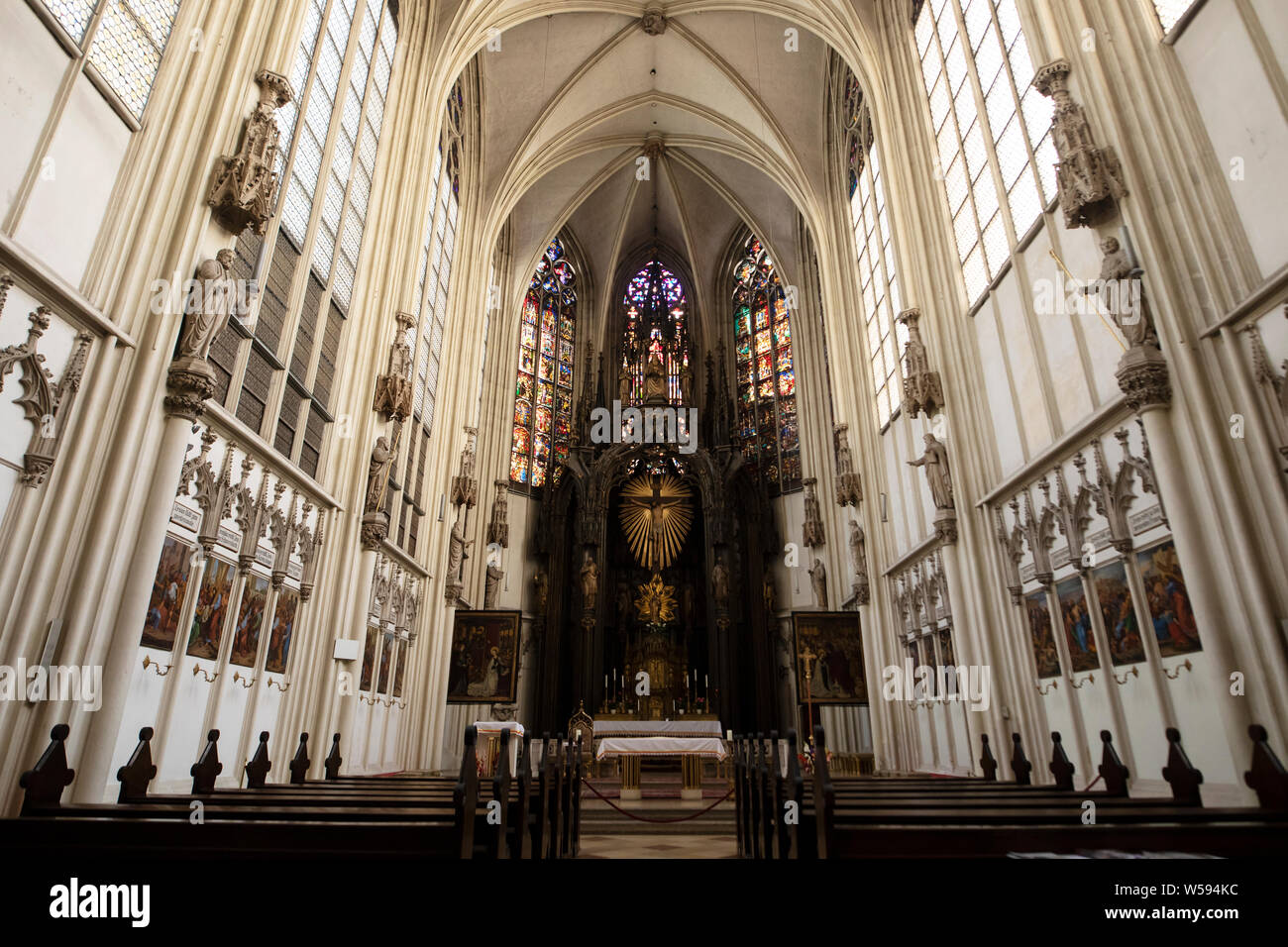 Oldest church in vienna hi-res stock photography and images - Alamy
